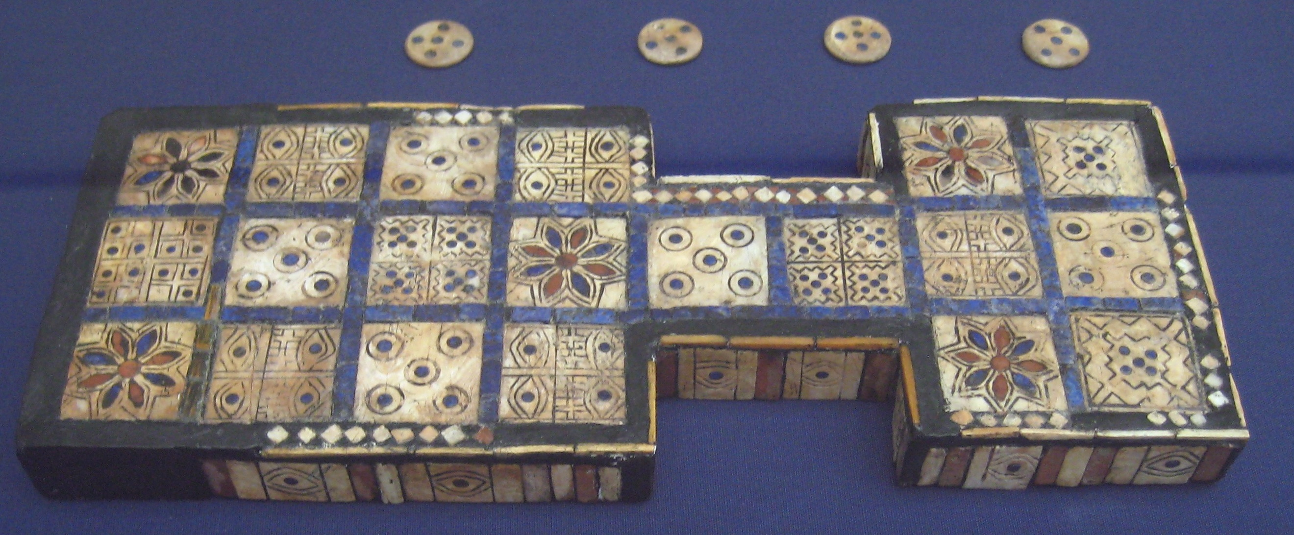 The Royal Game of Ur: Play & Learn the Ancient Mesopotamian Board Game ...